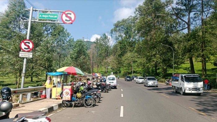 Cerita PKL di Jalur Puncak Bogor, Tak Kapok Meski Sering Diusir Satpol PP: Untuk Nyambung Hidup ...