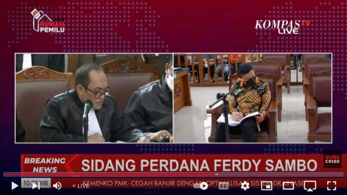 Ferdy Sambo Geleng Kepala Saat Jaksa Bacakan Dakwaan Perintah Tembak Brigadir J, Tarik Napas ...