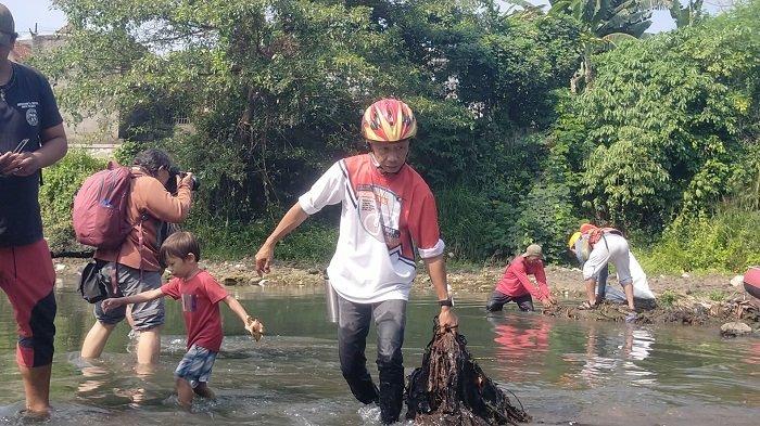 Doa dan Harapan HUT ke-78 RI Warga Bantaran Ciliwung Kota Bogor ...