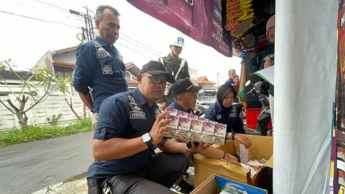 Razia 5 Warung, Satpol PP Kota Bogor Sita 1.031 Bungkus Rokok Ilegal, Pemilik Kena Teguran ...