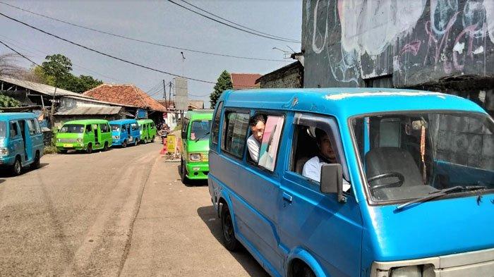 Naiknya Harga BBM Bikin Sopir Angkot di Bogor Bingung Tentukan Tarif ...