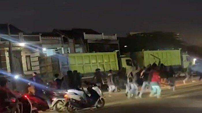 Tawuran Pelajar Bogor dan Bekasi Pecah di Cileungsi, Videonya Viral - Tribunnewsbogor.com