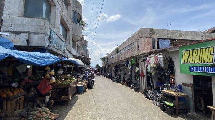 Penampungan Sementara Pedagang Pasar Merdeka Bogor Makan Akses Jalan ...