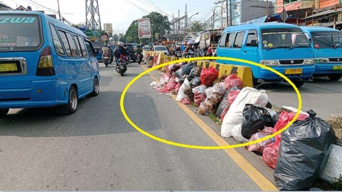 Wajah Suram Gerbang Masuk Kawasan Wisata Puncak Bogor, Tumpukan Sampah ...