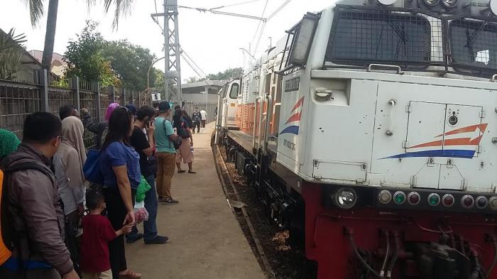 Ini Tarif Tiket Kereta Api Pangrango Rute Bogor-Sukabumi ...