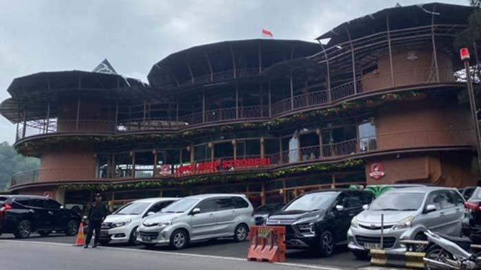Berdiri Gagah, Restoran Asep Stroberi di Puncak Bogor Lagi-lagi Lolos dari Penertiban ...