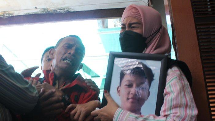 Akhirnya Terjawab Alasan Ibu Tak Hadir Saat Tukul Divonis 9 Tahun, Titip Pesan untuk Keluarga ...