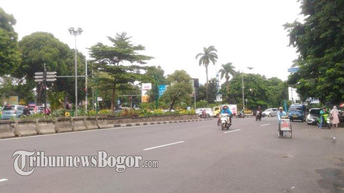 Lalu Lintas di Bundaran Lippo Plaza Ekalokasari Lancar Pagi Ini ...