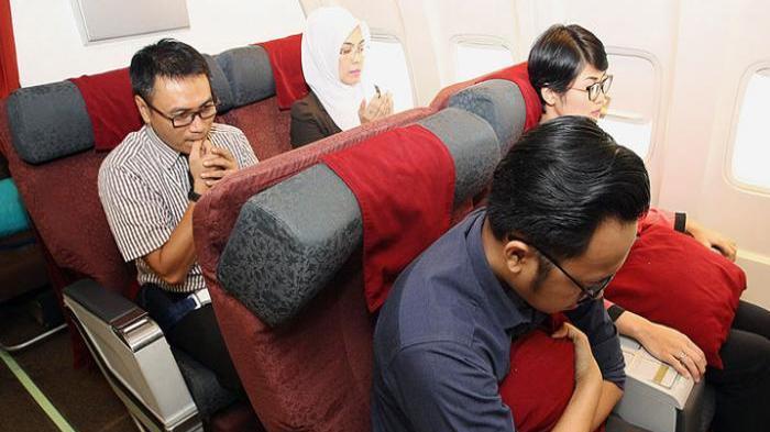 Pertama Kali Naik Pesawat Terbang, Ini 5 Tips Aman yang Harus Anda ...