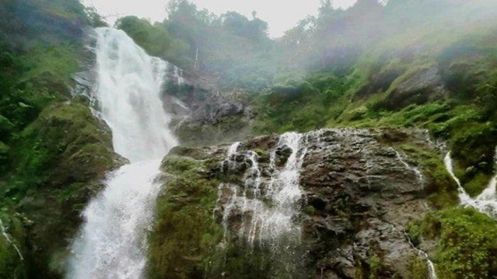 5 Rekomendasi Tempat Wisata Curug di Bogor, Suasananya Alami di Tengah ...