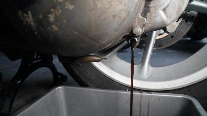 Tips Merawat Motor Matik Agar Tetap Lincah dan Awet, Oli Transmisi Wajib Diganti ...