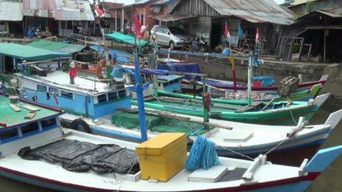 Persamaan dan Perbedaan Nelayan Tradisional dengan Modern, Kunci ...