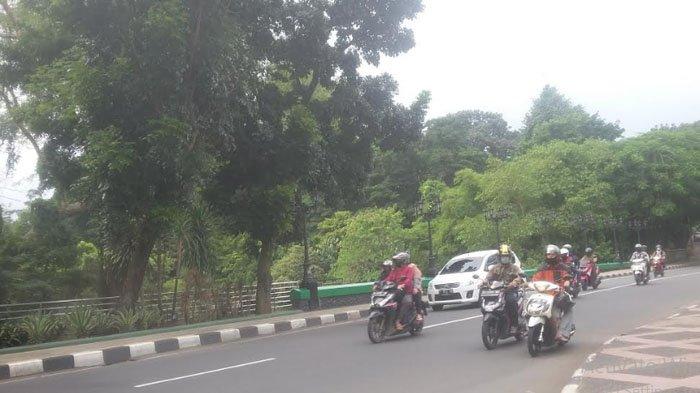 Lalu Lintas di Jembatan Sempur dari Arah Balaikota Bogor Ramai Lancar ...