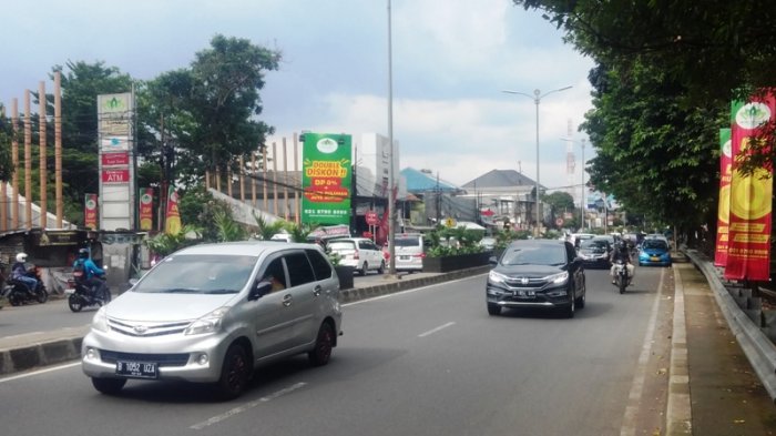 Kondisi Lalu Lintas di Jalan Raya Jakarta Bogor Saat Ini Lancar ...