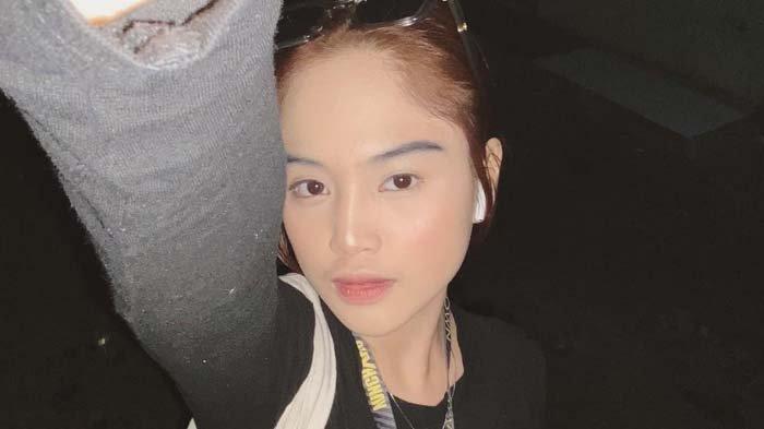 3 Tahun Tak Ada Kabar, Ternyata Jeje Slebew Diam-diam Pindah Agama, Penampilan Barunya Disorot ...