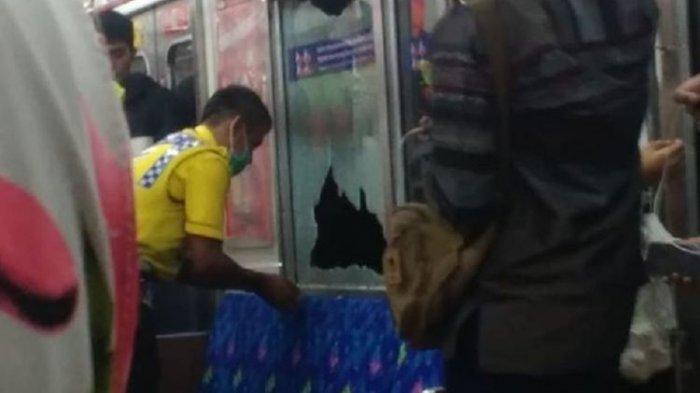 Jendela Commuter Line Dilempar Batu di Depok, Kaca Sampai Pecah ...