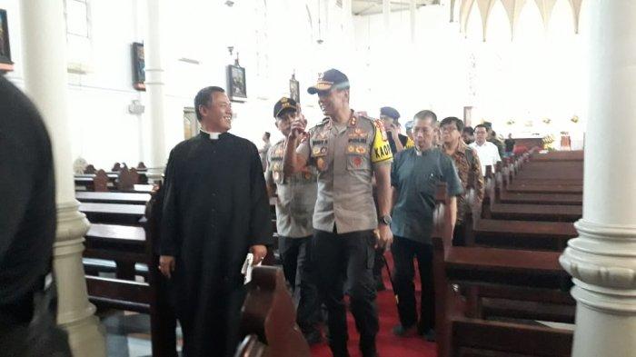 BREAKING NEWS - Kapolda Jabar Cek Keamanan di Gereja Katedral Kota Bogor - Tribunnewsbogor.com