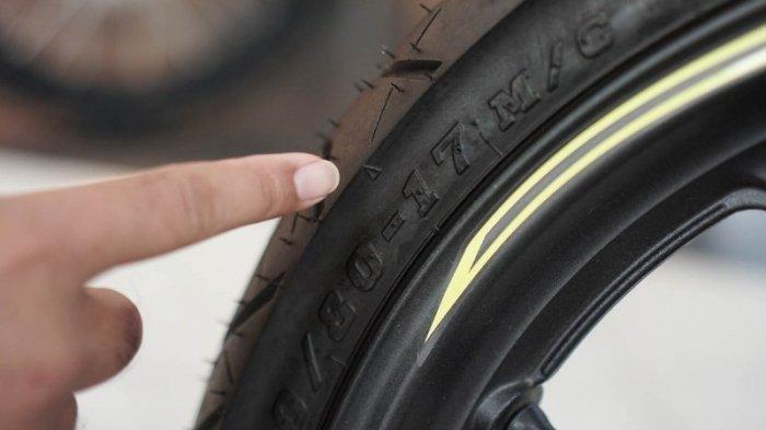 Jarang Yang Tahu, Ini Cara Membaca Kode Angka di Dinding Ban Motor ...