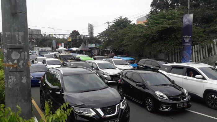 Sepekan Jelang Natal, Arus Kendaraan di Puncak Bogor Meningkat 25 Persen, Dipicu Libur Sekolah ...