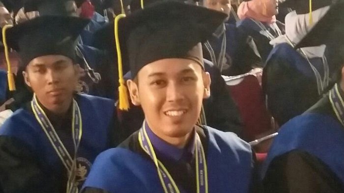 Anak Loper Koran Asal Jember Ini Jadi Lulusan Terbaik S2 IPB, IPK-nya ...