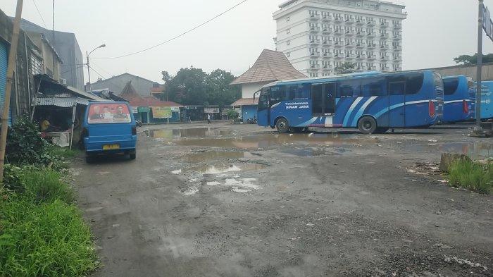 Jalan Rusak di Terminal Bubulak Akan Segera Diperbaiki, Ini Kata Wali Kota Bogor ...