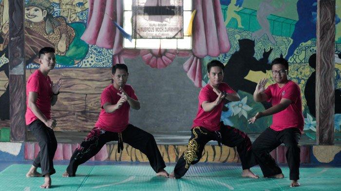 Melihat Padepokan Padjadjaran Cimande, Tempat Belajar Silat yang ...