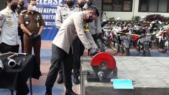 Dalam Sepekan Terakhir, 420 Knalpot Bising di Kabupaten Bogor Disita Polisi - Tribunnewsbogor.com