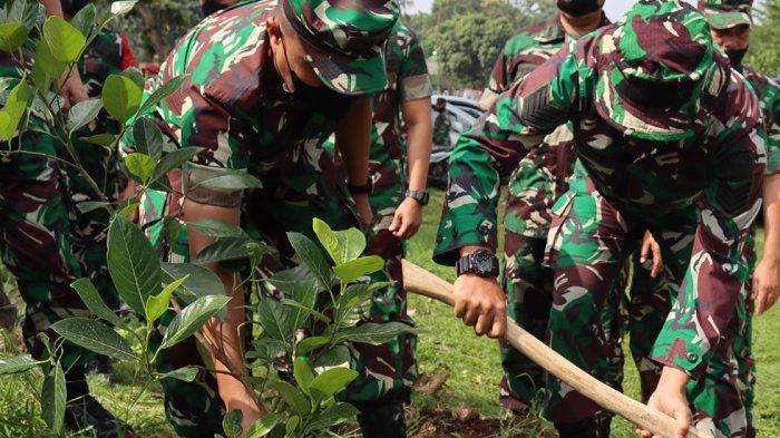 Dinas Pengadaan TNI-AD Menggelar Aksi Karya Bakti dan Penghijauan di ...