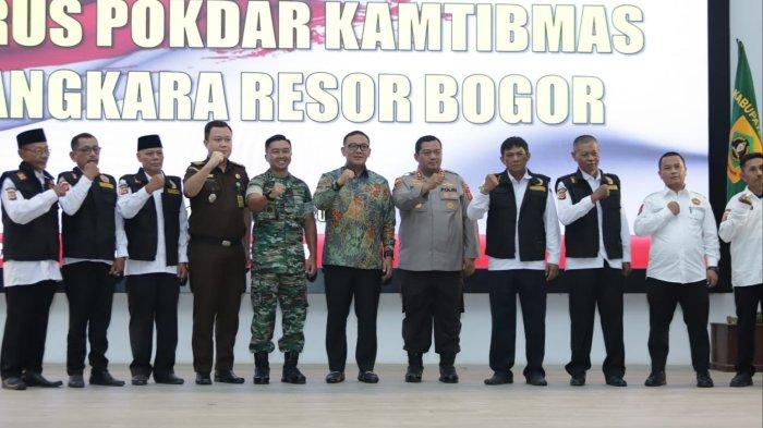 Wilayah Terlalu Luas, Aparat di Kabupaten Bogor Kini Dibantu Pokdar ...