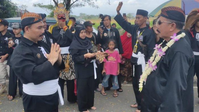 Satu Abad SH Terate, Tanah dan Air Se-Indonesia Dikumpulkan untuk ...