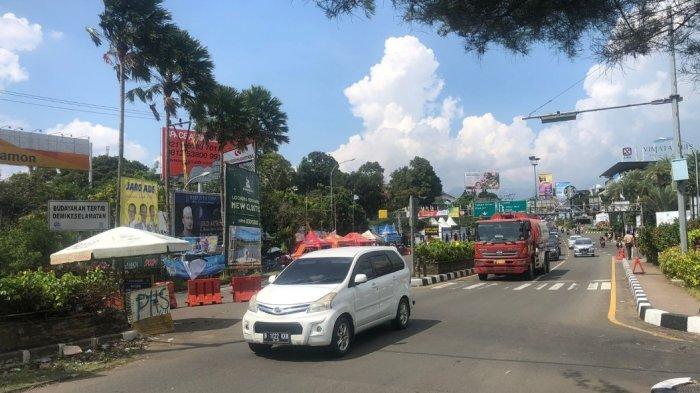 Kuras Kendaraan di Jalur Puncak Bogor, Polisi Terapkan One Way Arah Jakarta Siang Ini ...