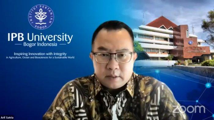 Rektor IPB University Tunjukkan Fakta Sawit Indonesia kepada 11 Duta ...