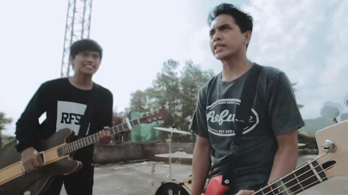 Kunci Gitar dan Lirik Lagu Hilang Harapan - Stand Here Alone: Ingat ...