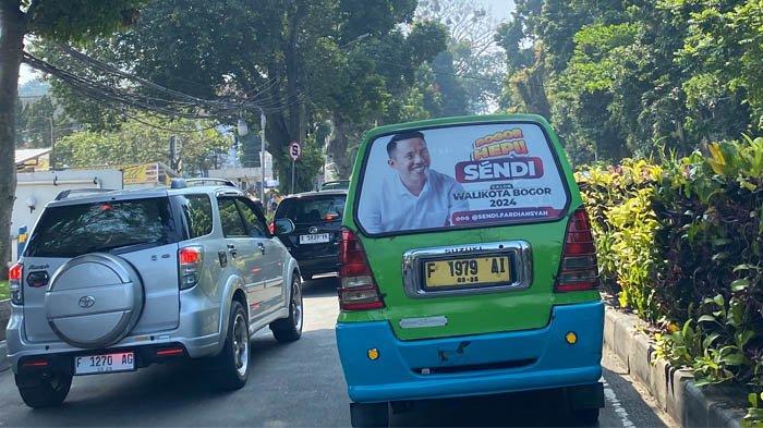 Ramai Stiker Calon Wali Kota Bogor 2024 di Angkot-Angkot, Bahayakah ...