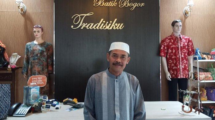 Kisah Inspiratif Syamhudi Siswaya, Penemu Batik khas Bogor yang Pernah ...