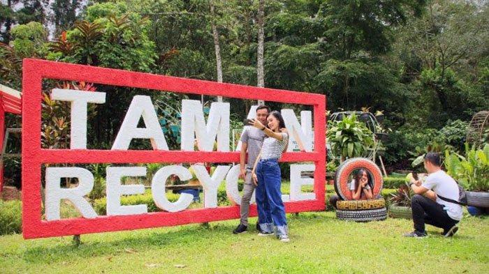 Ada Taman Recycle dari Barang Bekas di Taman Safari Bogor, Foto di Sana ...