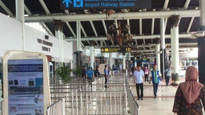 Kunci Jawaban Tema 1 Kelas 5 Halaman 166-167, Sebutkan Nama Bandara dan Pelabuhan di Indonesia ...