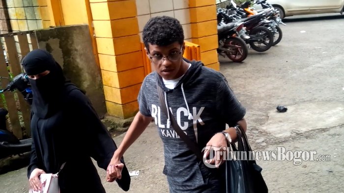 Ini Tingkah Unik Wisawatan Arab Saat Berkunjung ke Puncak yang Jarang ...