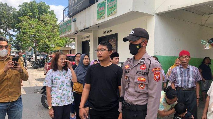 Anak Sopir Angkot Jurusan Elang-Cicadas Bandung Jadi Polisi dengan ...