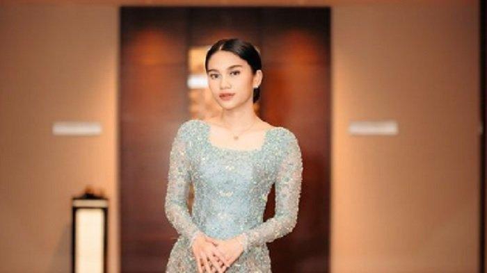 Azizah Salsha Ketahuan Lepas Cincin Kawin Pratama Arhan, Sinyal Rumah Tangga Retak ...