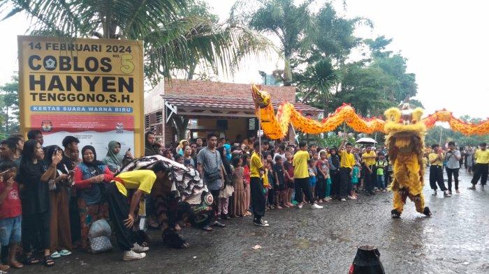 Ribuan Warga Kuningan & Luar Daerah Datangi Wisata Sangkan Park Milik ...