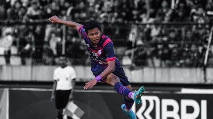 Kata-kata Pertama Edo Febriansyah Setelah Resmi Menjadi Pemain Persib ...