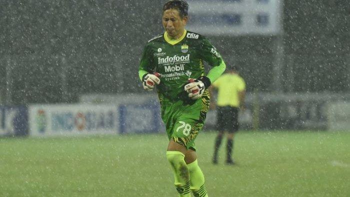 I Made Wirawan Kembali Mengabdi ke Persib Bandung, Meski Sudah Pensiun ...