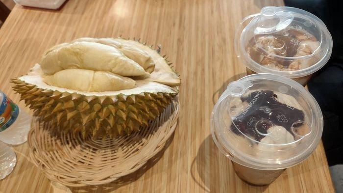 Sensasi Baru di Cirebon, Kafe Duren Si Legit Gabungkan Kopi dan Durian dalam Satu Sajian ...