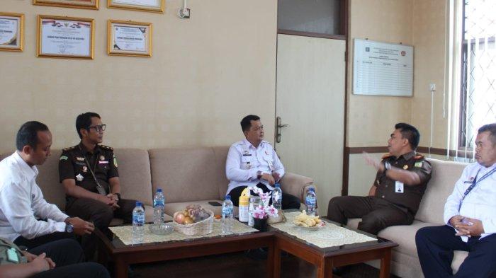 Dikunjungi Kajari, Kalapas Majalengka Pastikan Siap Berkolaborasi ...