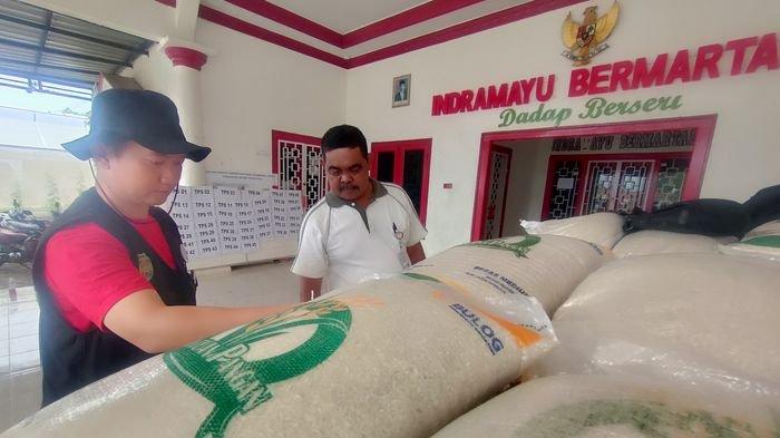 Geger Temuan Bansos Beras Tidak Layak Konsumsi di Desa Dadap Indramayu ...