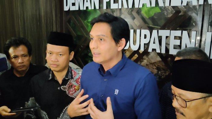 Berita Viral 2023 Bulan Maret, Lucky Hakim Resmi Mundur Jadi Wabup Indramayu, Nina Ditinggal ...