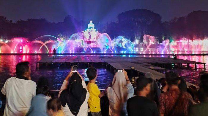 Ada Luna Maya di Hari Jadi Purwakarta Tahun Ini, Air Mancur 'Menari ...