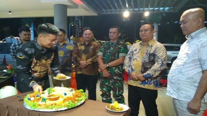 Sosok Hanyen Tenggono Pengusaha Wisata Terkenal di Kuningan di Mata ...