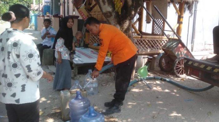 770 Ribu Liter Air Bersih Didistribusikan Kepada Warga Terdampak Kekeringan di Majalengka ...